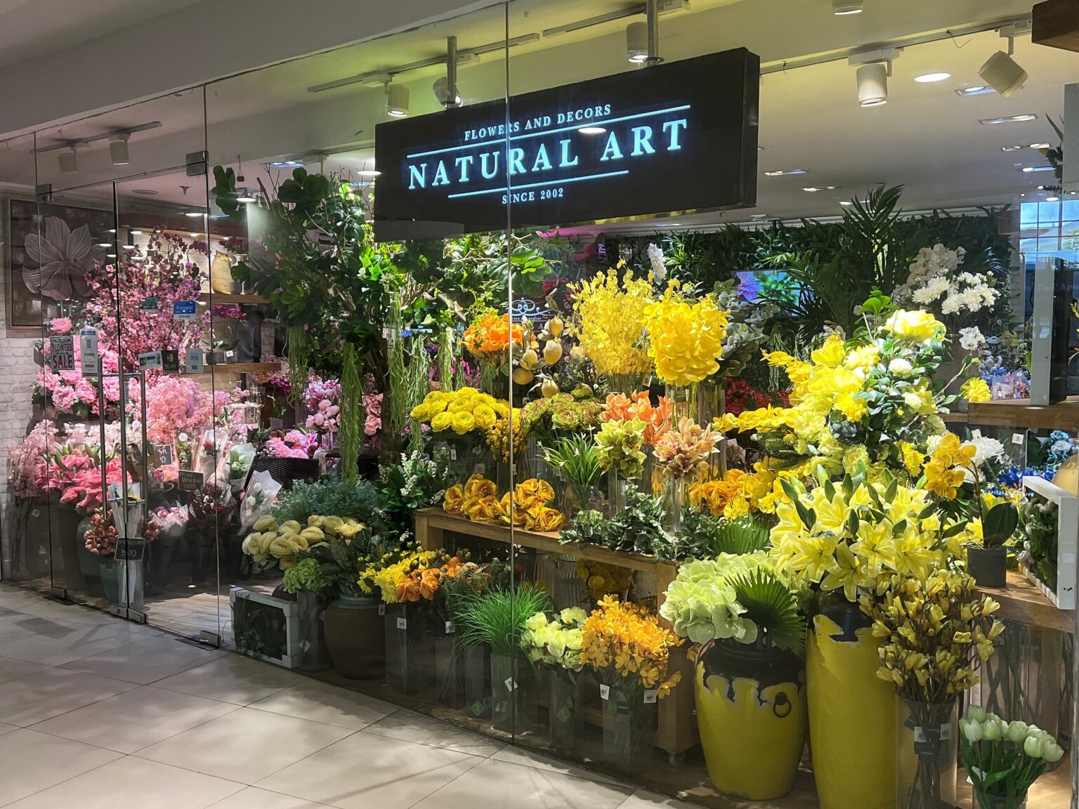 Natural Art – Flowers and Decors